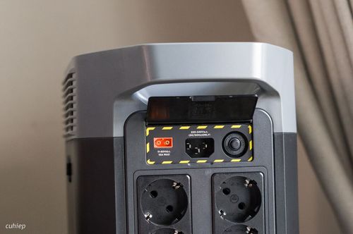 Giới thiệu hệ thống điện năng lượng mặt trời gắn ban công Ecoflow ...