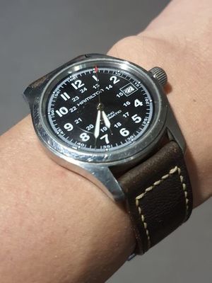 Hamilton x FarCry 6: Ra mắt chiếc đồng hồ Field Khaki phiên bản titanium