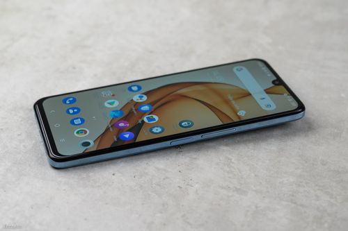 Trên tay TCL 30 Series: Bộ 3 điện thoại giá rẻ dễ tiếp cận