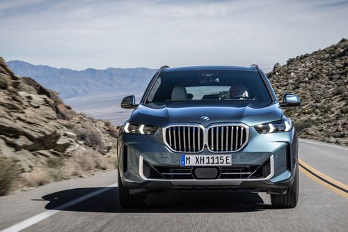 BMW X5 và X6 LCI 2024 ra mắt: Đổi mới ngoại hình, iDrive 8.0, động cơ i6 và V8 mới